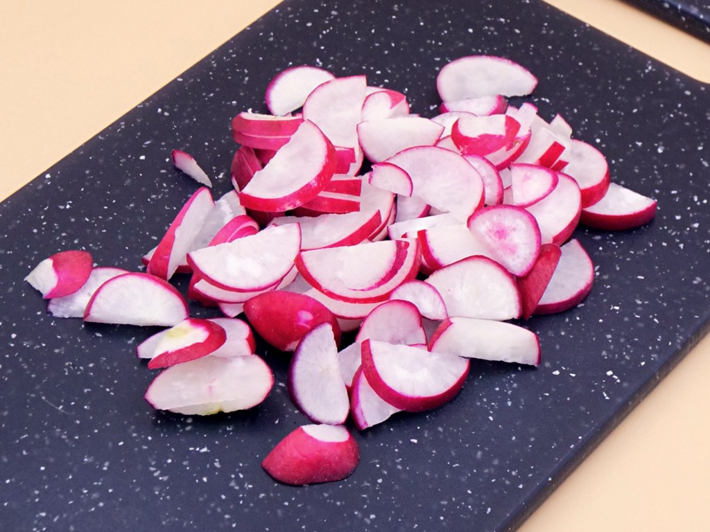 Placki twarogowe z orzechami i serem